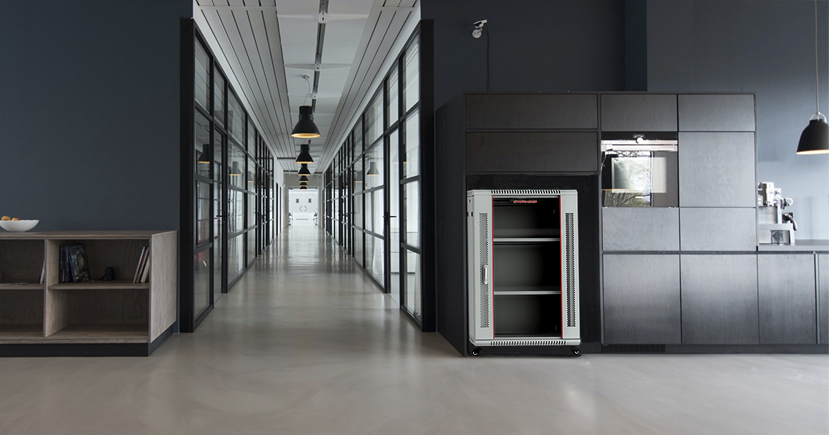 What is PDU in Data Center? Types of PDU in Server Racks explained